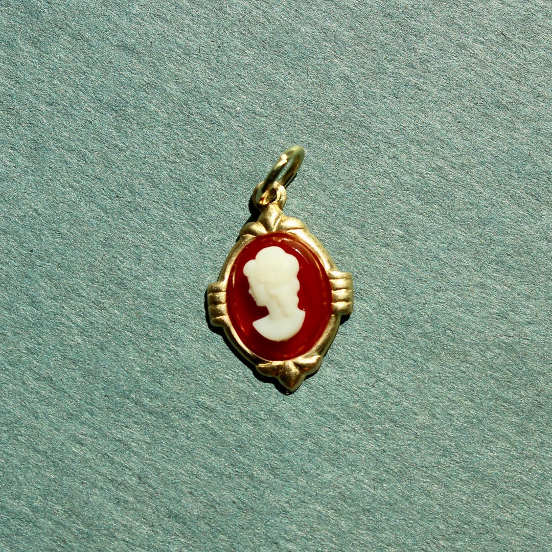 Vintage Red Cameo Charm - Vintage Brass Cameo Charm With Jumpring - Etsy