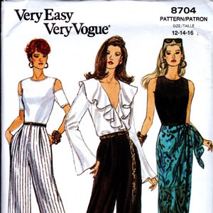 Vogue 8704 Misses' Straight Legged Pleated Pants, and Straight Skirt ...