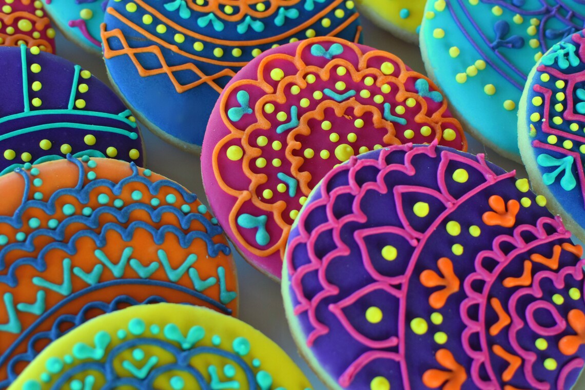 Custom Circle Lace Sugar Cookies set of Six - Etsy