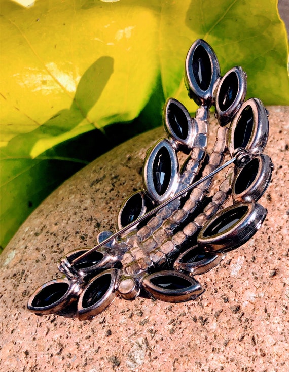 Large Vintage Juliana style French jet brooch 3” - Gem