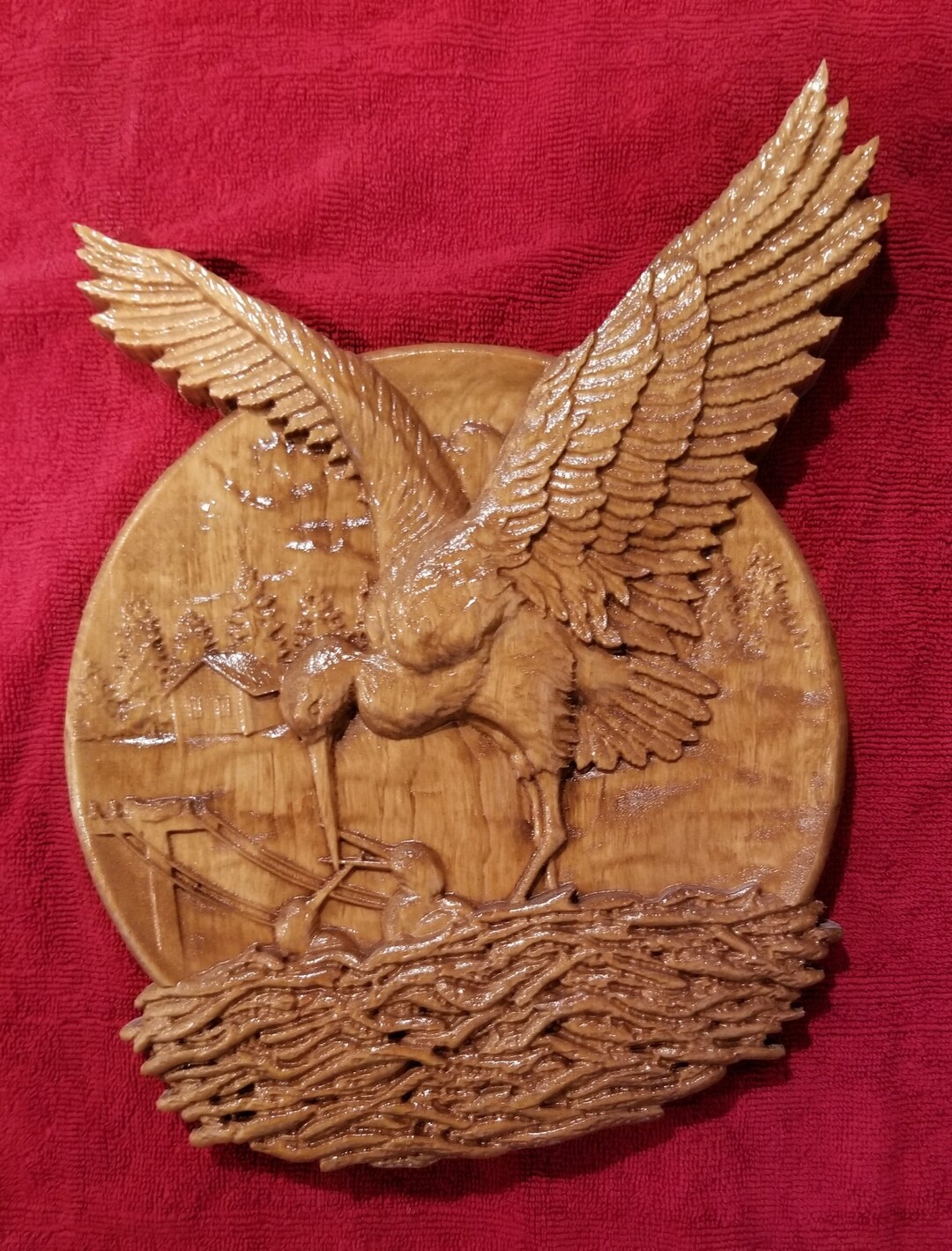 Birch Wood Carving: Momma Crane Feeding Babies - Etsy