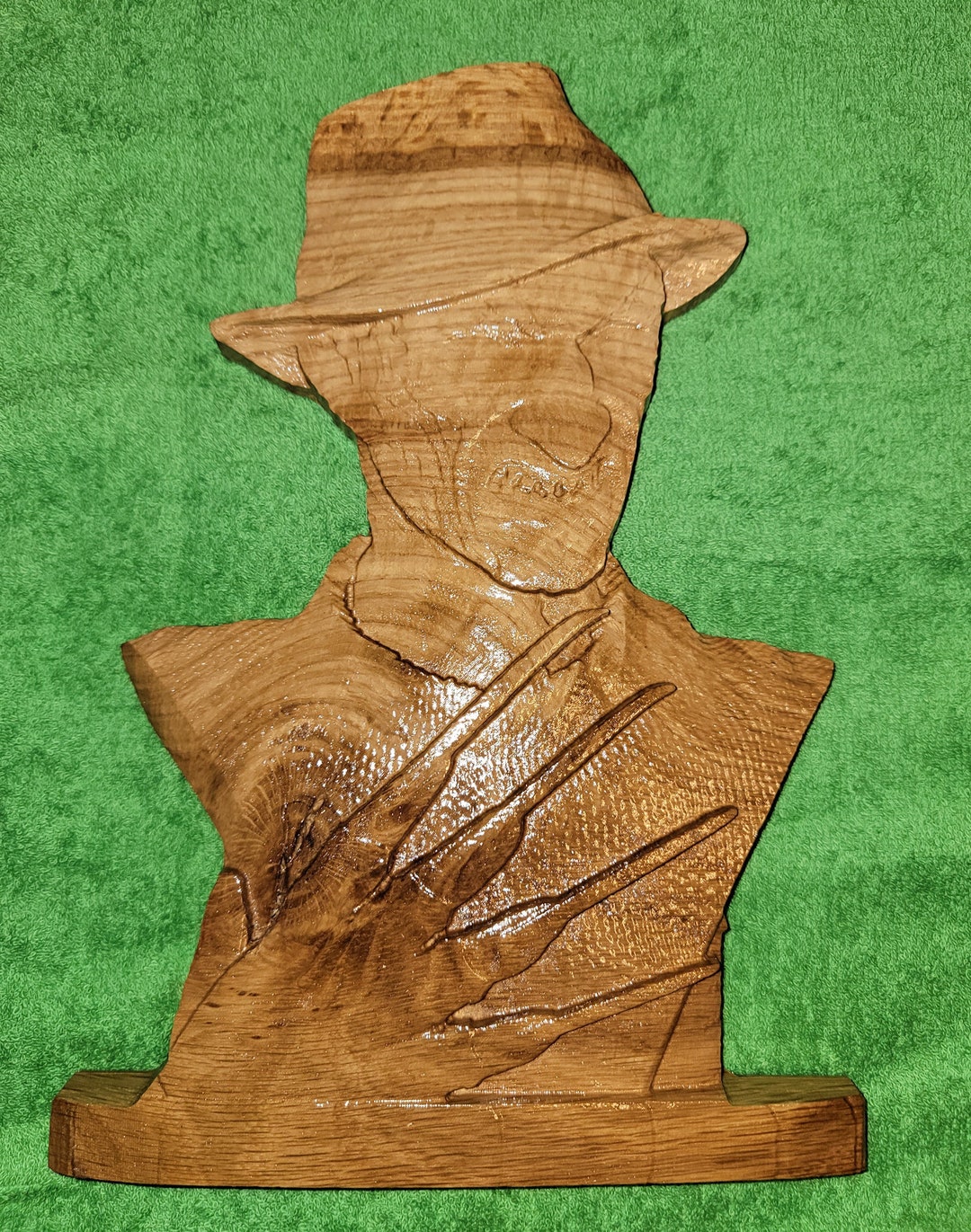 Handcrafted Nightmare on Elm Street Villain Carving: Freddy Krueger ...