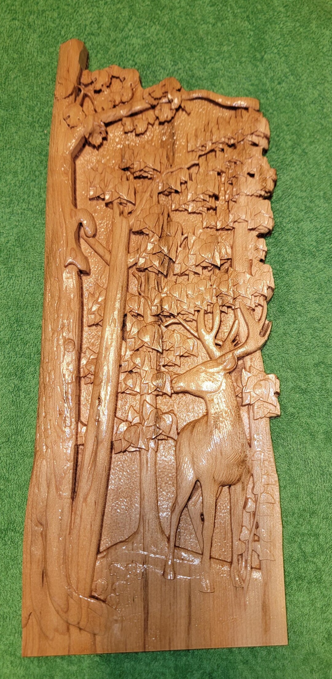Maple Deer Carving: Fall Forest Scene Wall Art - Etsy