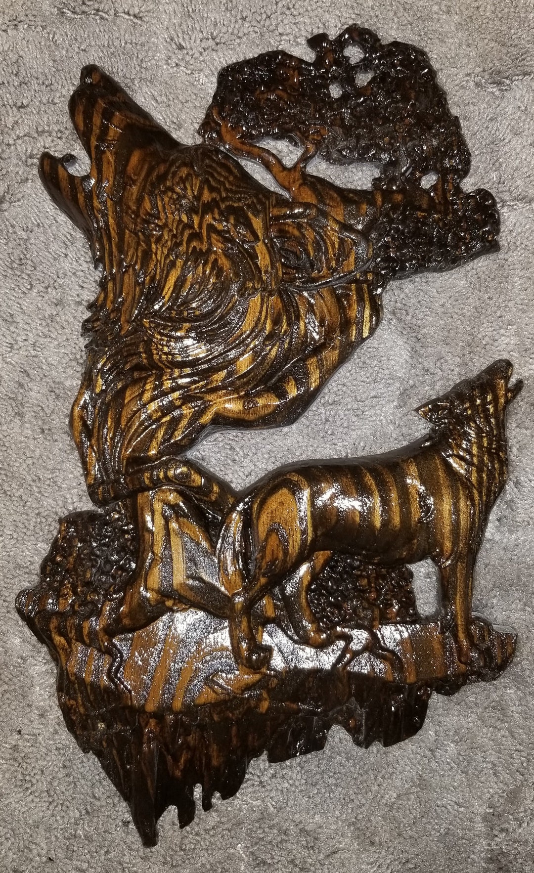 Mystique Wilderness Wolf Howling Wooden Wall Art Carving Home Decor ...