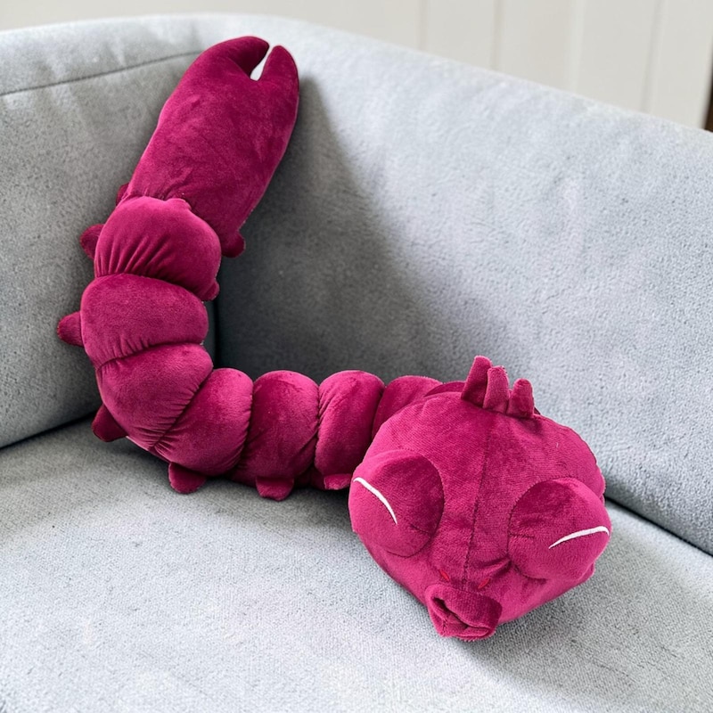 Toji Worm Plush - Etsy
