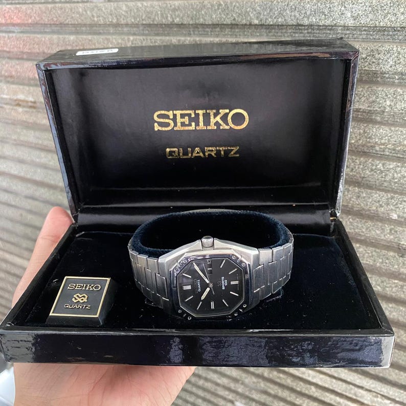 Rare Seiko SQ Sports Oak Quartz 8229-503A Black Dial Day Date Watch Men ...