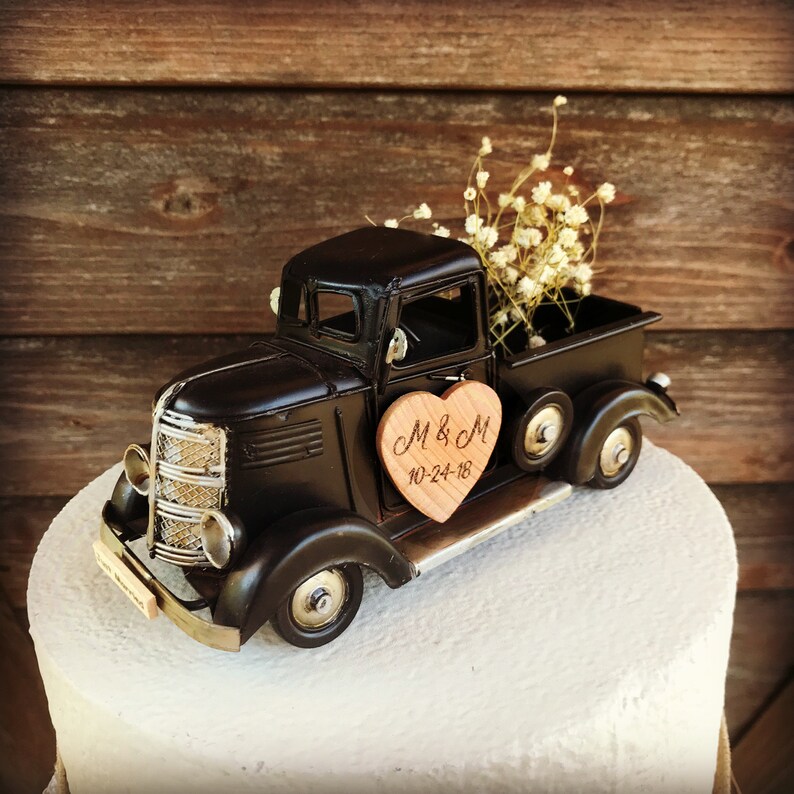 Farmhouse Wedding Cake Topper / Barn Wedding Cake Topper / - Etsy