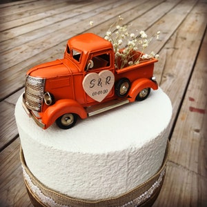 Farmhouse Wedding Cake Topper / Barn Wedding Cake Topper / Country ...