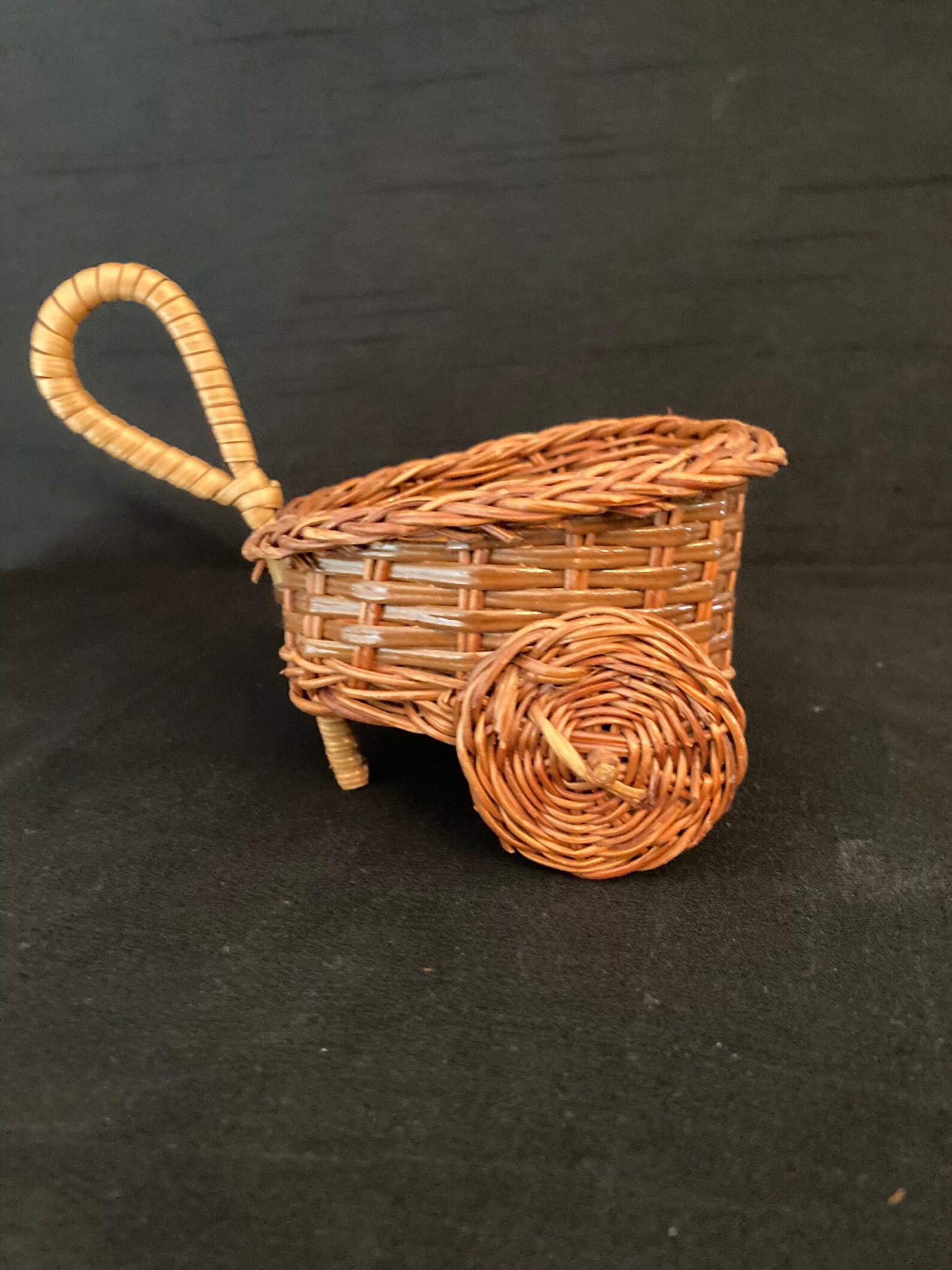 A Nest of Three Vintage Woven Twig Baskets and a Small Flower - Etsy