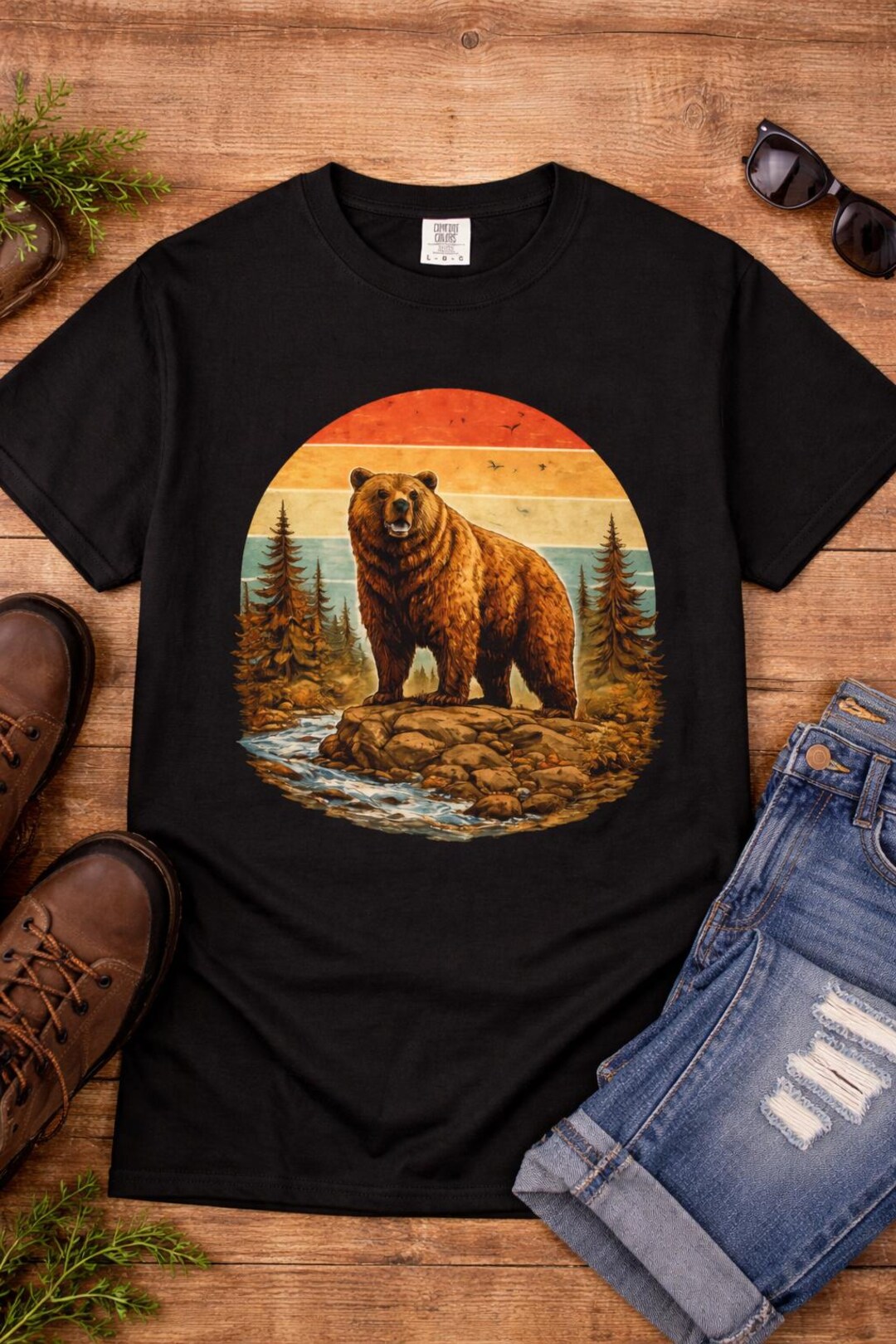 Retro Bear Shirt - Vintage Sunset Bear Graphic Tee, Wildlife Nature ...
