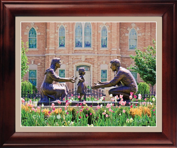 Provo City Center Temple Family Statue 11x14 - Etsy