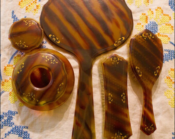 1930s Faux Tortoise Shell Pyralin Plastic Vanity Set 5 - Etsy