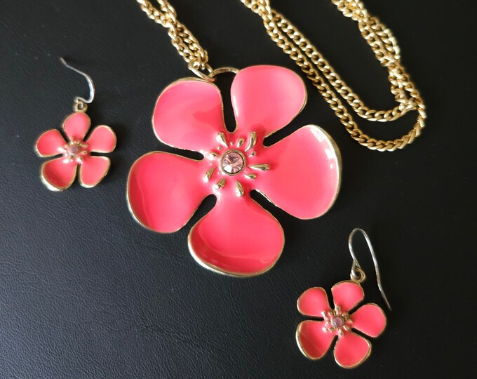 Vintage Avon Daisy Flower Necklace and Earring Set - Etsy