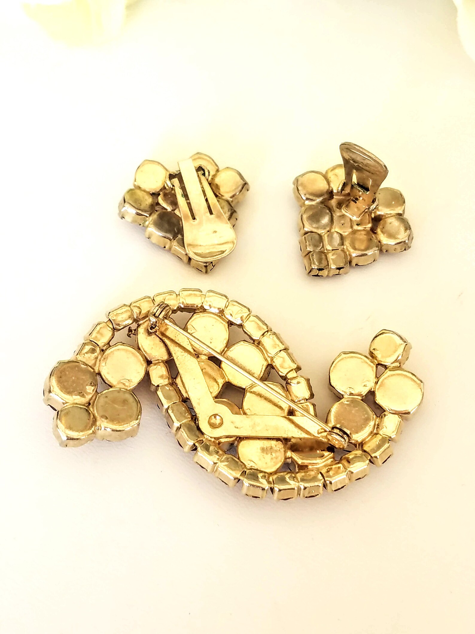 Red Rhinestone Brooch and Earring Set S Shaped Brooch - Etsy