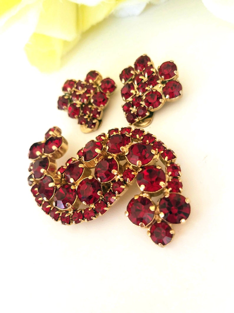 Red Rhinestone Brooch and Earring Set S Shaped Brooch - Etsy