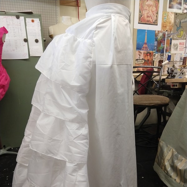 Ruffle Bustle - Etsy