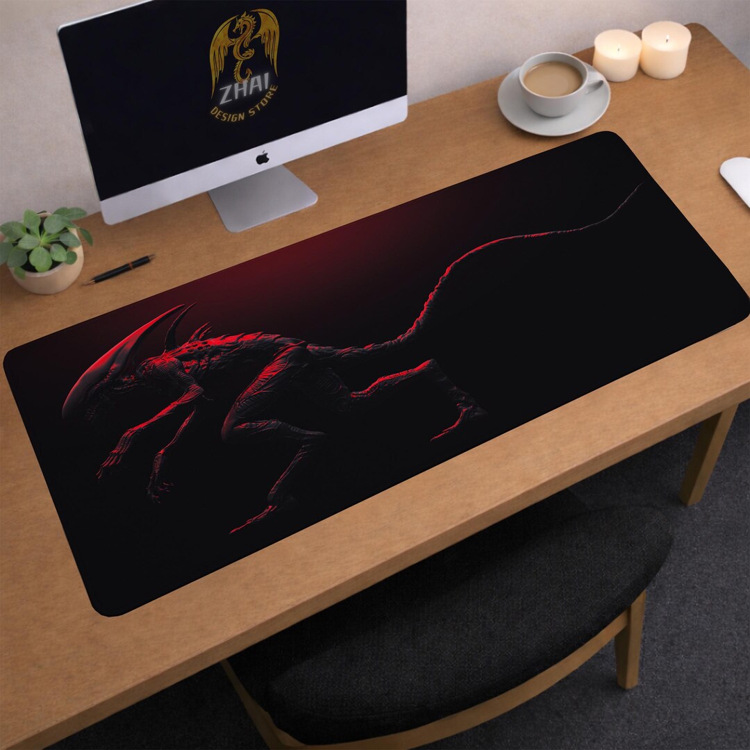 Xenomorph Alien Desk Mat | Sci-fi Alien Mouse Pad | Large Desk Pad ...