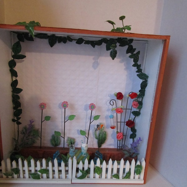 Diorama - Etsy