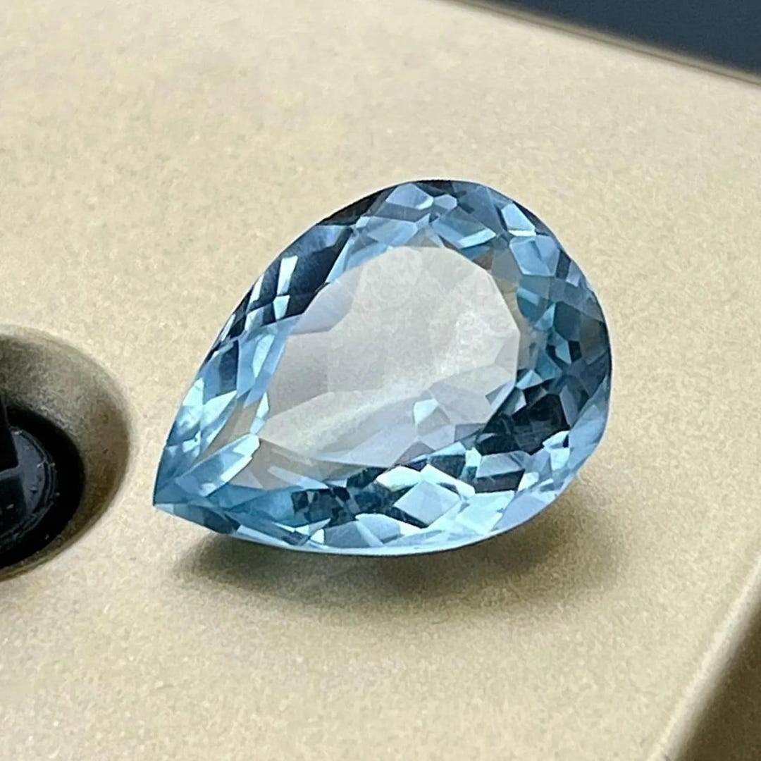 12.4 Carat Sky Blue Topaz Gemstone – Pear Cut Collector's Stone - Etsy
