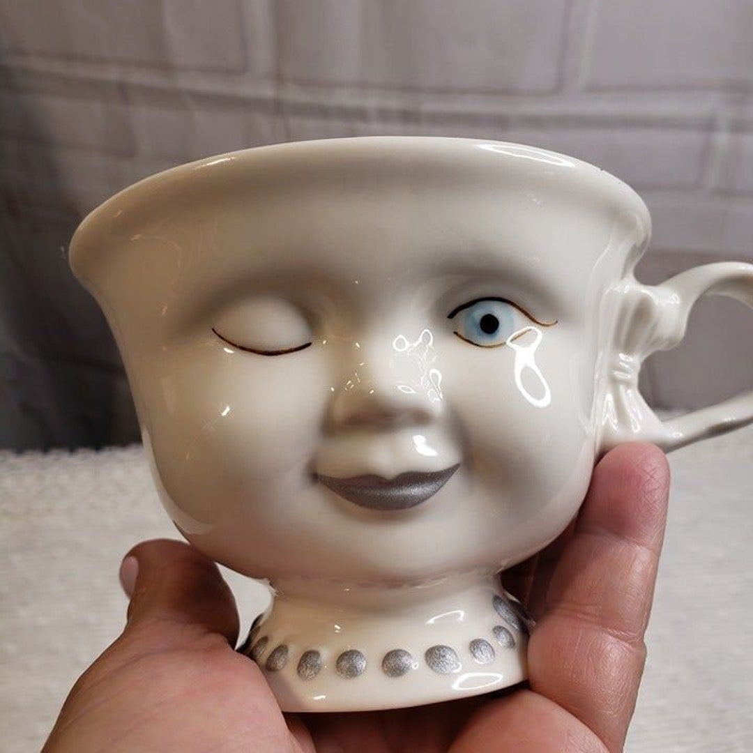 Vintage Baileys Irish Cream Winking Face Cup Helen Hunt - Etsy