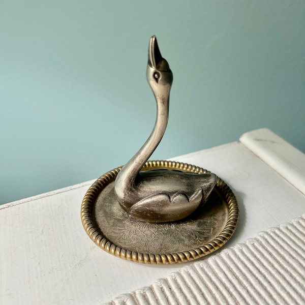 Swan Ring Holder - Etsy