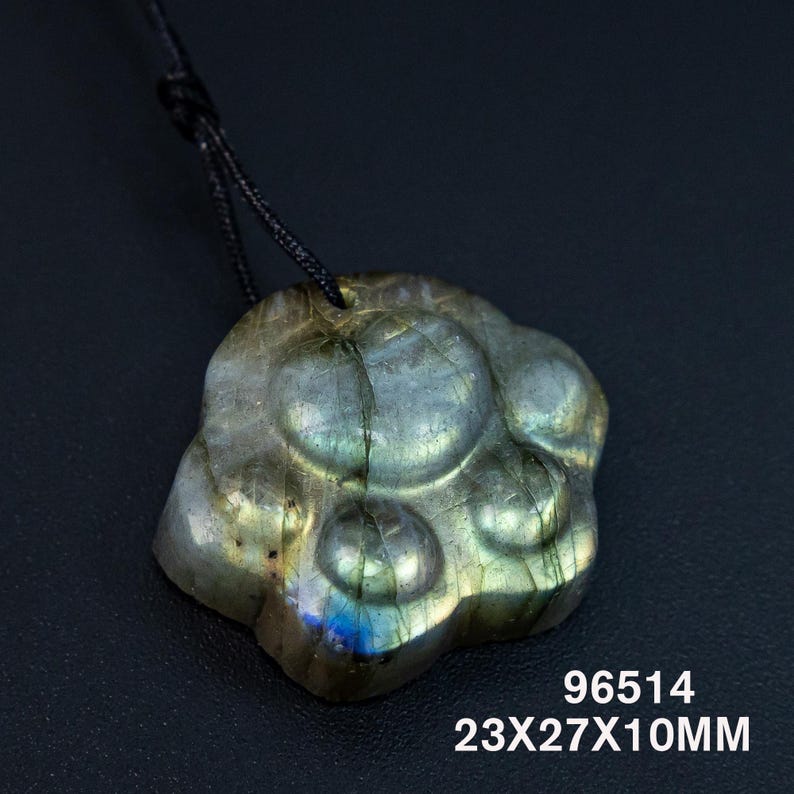 Genuine Natural Blue Flash Labradorite Cat Paw Pendant Grade AAA ...