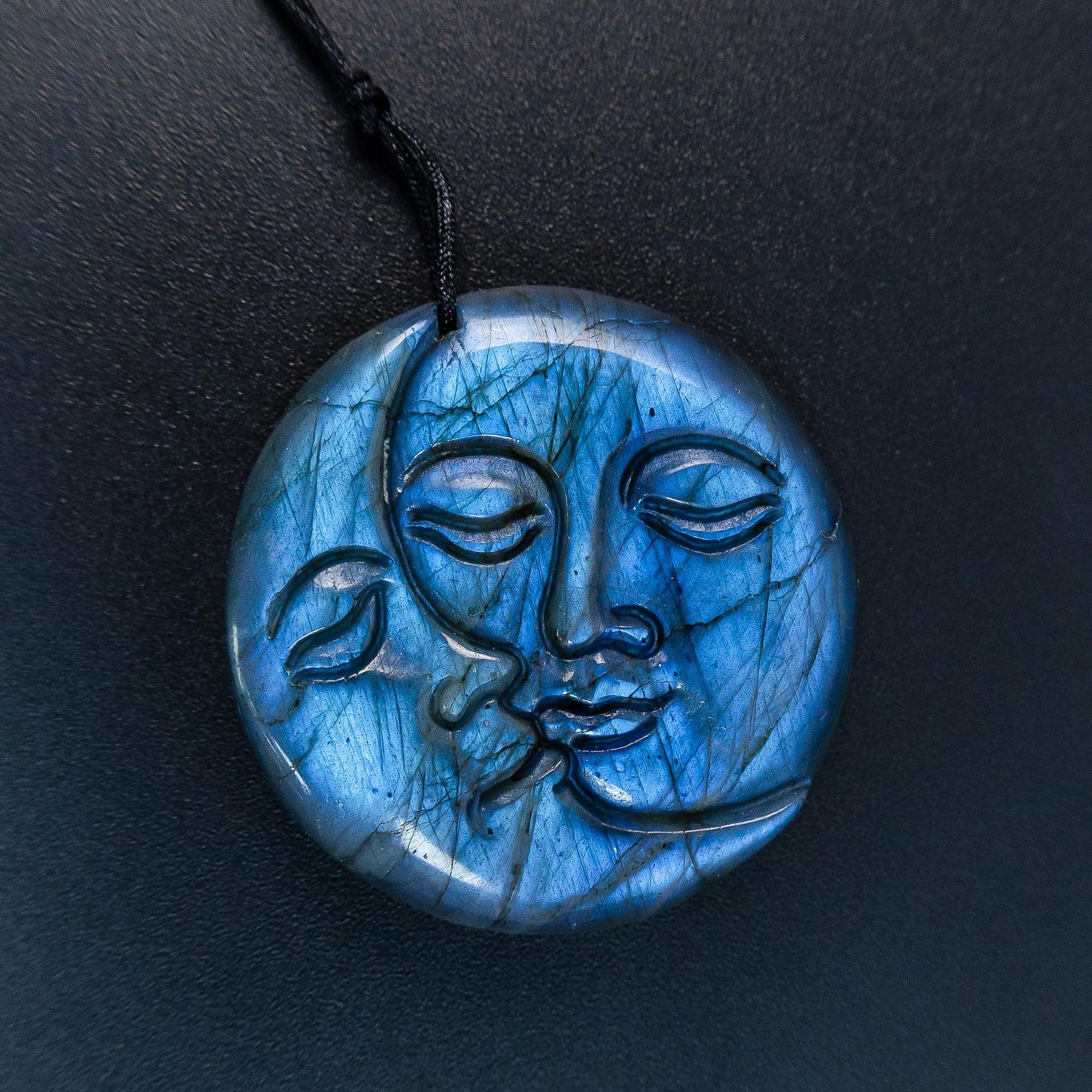 Genuine Natural Blue Flash Labradorite Sun Moon Pendant Grade AAA ...
