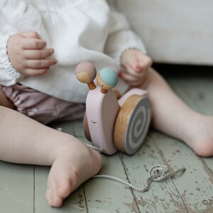 Pull Snail Toy for Toddlers, Pull Along Handmade Wood Toy - Etsy
