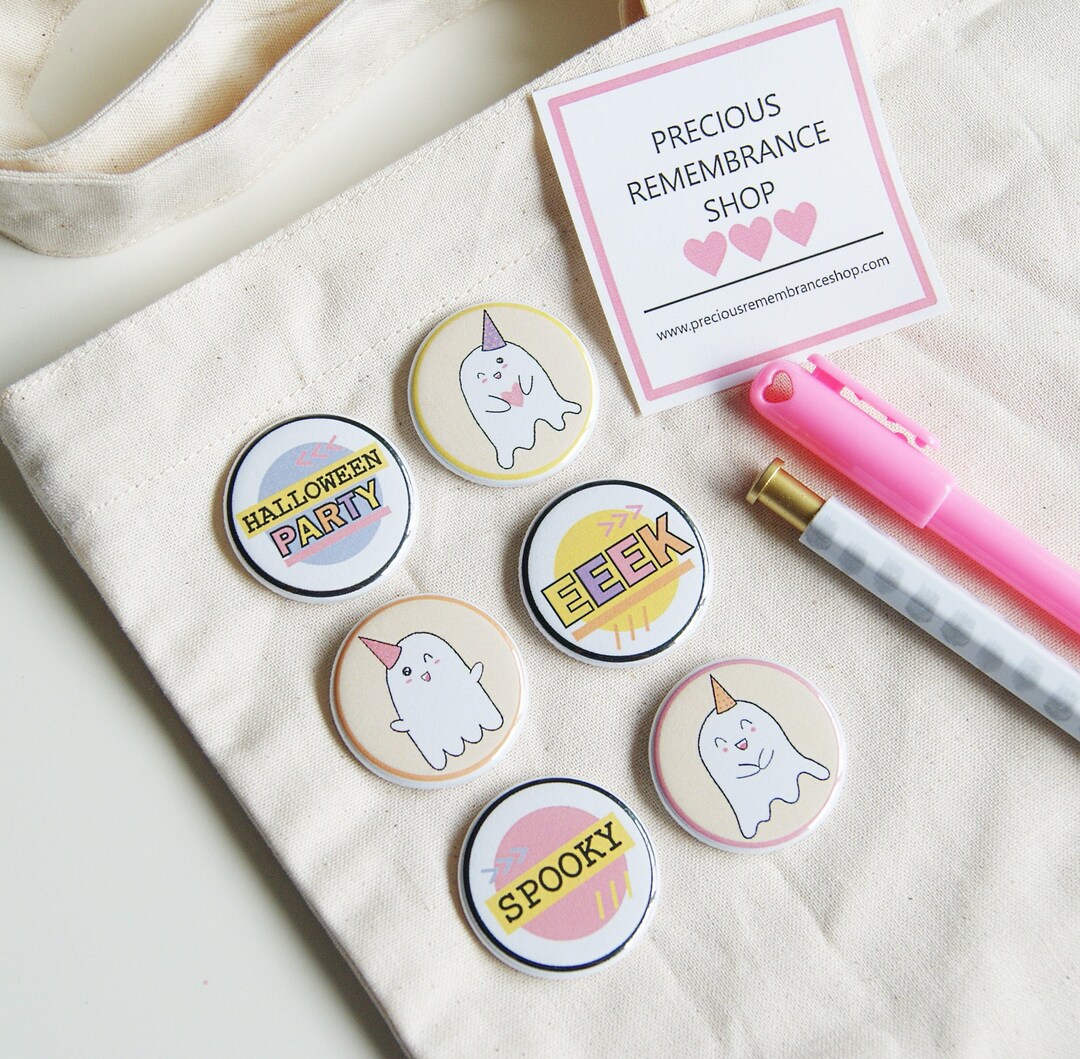 Ghost Party Flair Buttons , Halloween , Spooky, Eeek , Gifts , BOO ...