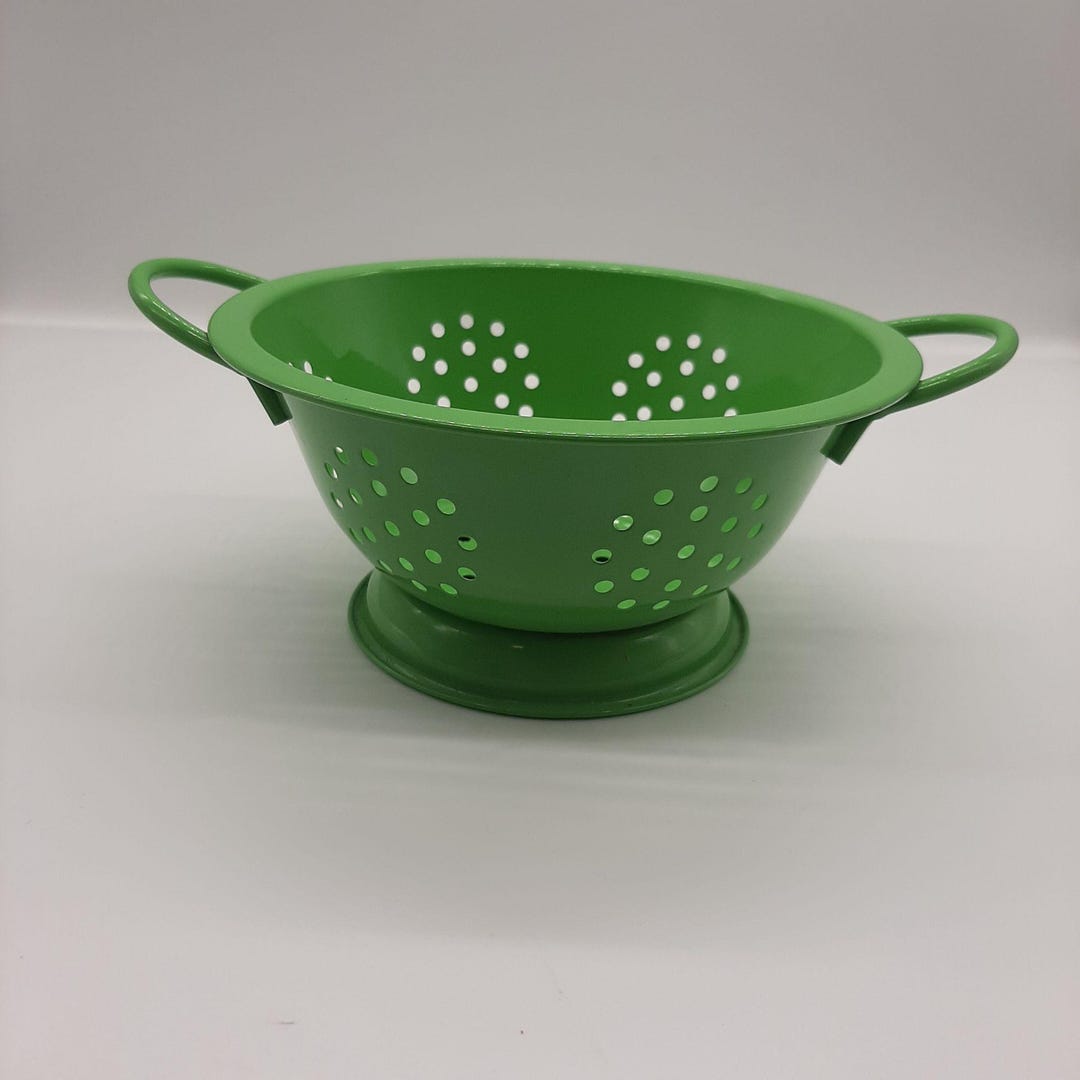 Vintage Green Enamel Coated Metal Colander With Handles and Base - Etsy