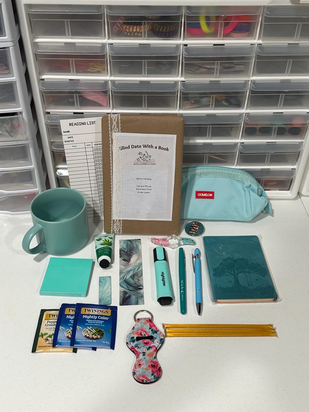 15 Item Bookish Bundle Mystery Box With a Mystery Book! - Etsy