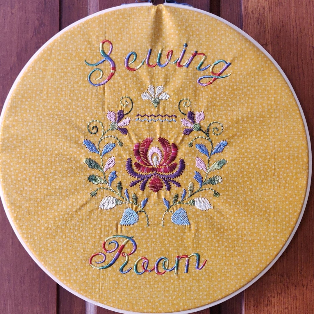 Embroidered Sewing Room Sign in Vintage Hoop - Etsy
