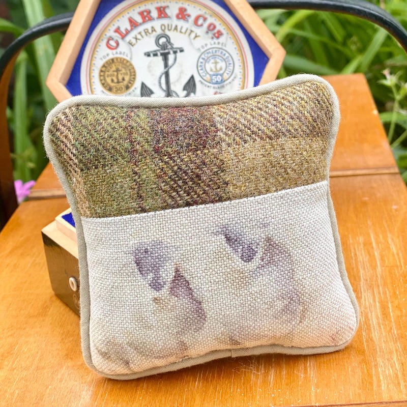 Square Pincushion - Etsy