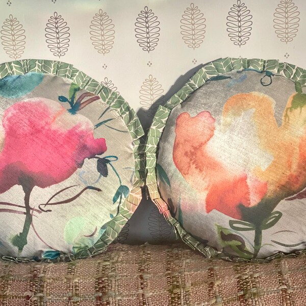 Velvet Ruffle Pillow - Etsy