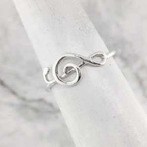 Treble Clef Ring, Sterling Silver Music Note Ring, Gift for Music Lover ...