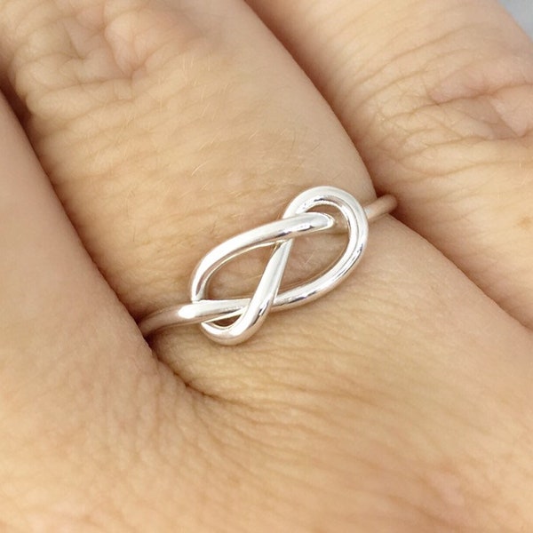 Figure 8 Knot Ring - Etsy