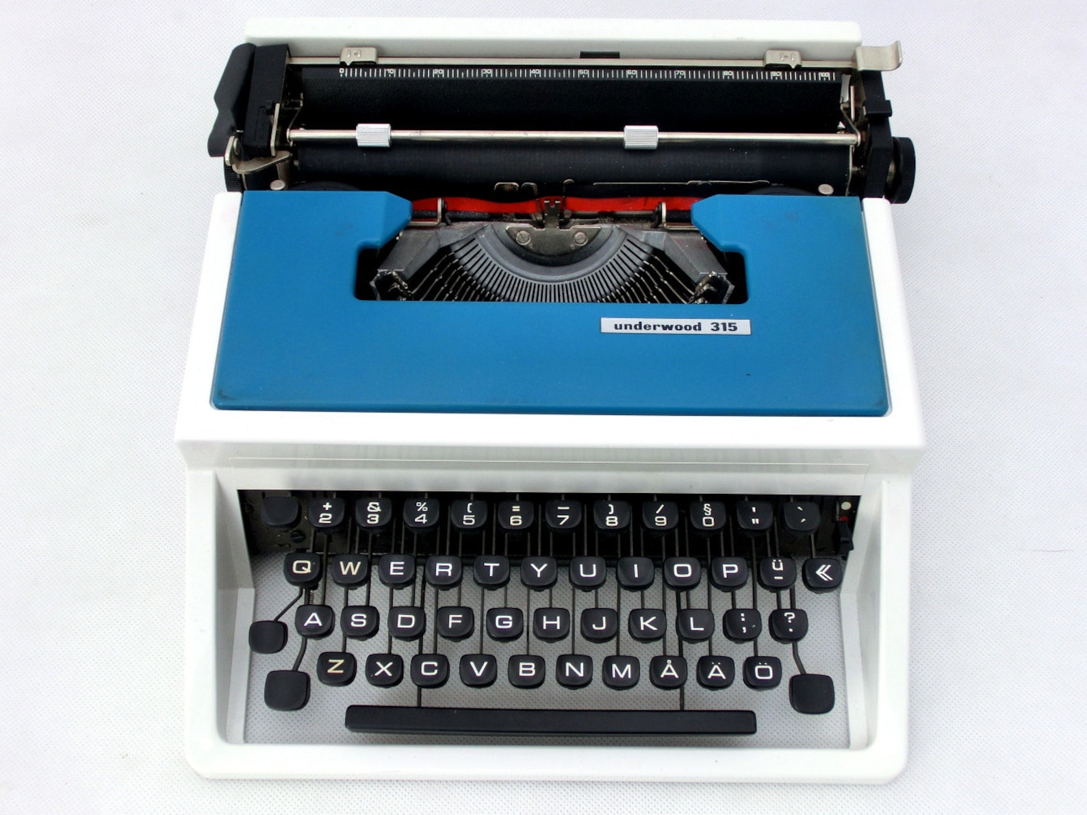 Underwood 315 Manual Vintage Typewriter, Blue / Turquoise / White ...