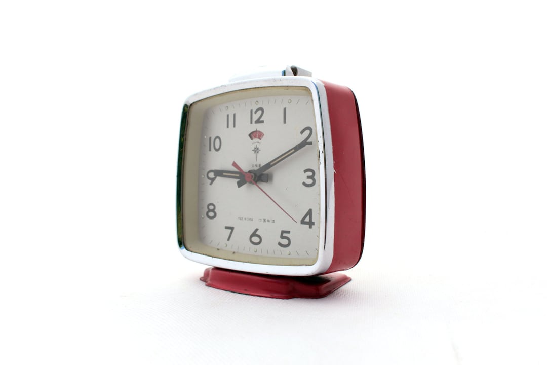Vintage 1980s Red Polaris Alarm Clock – Retro Mechanical Timepiece - Etsy