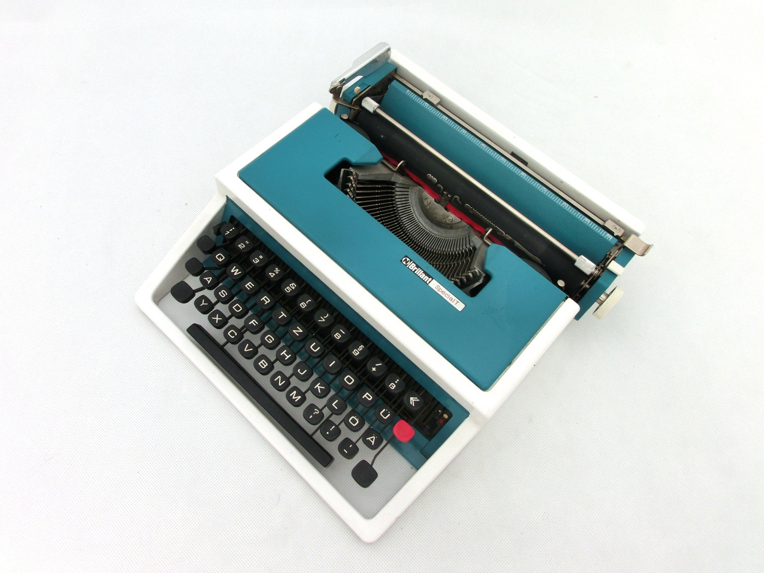 Brillant Special T Vintage Typewriter Turquoise White Made in Spain 70s ...