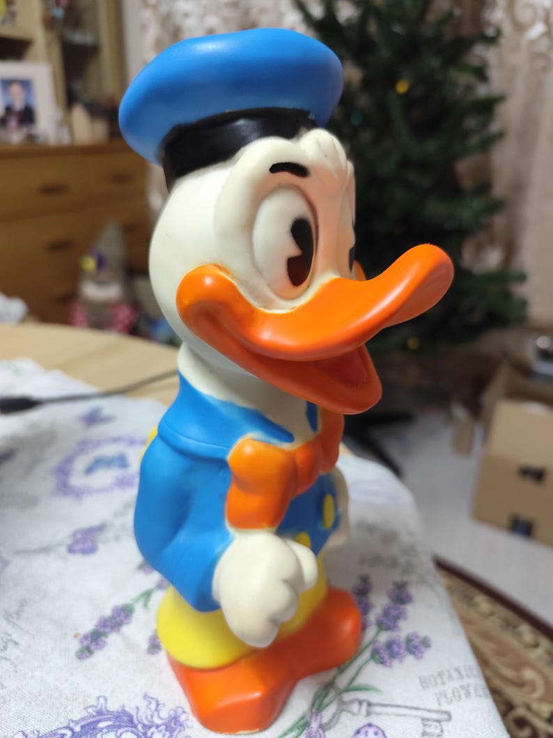 Rare Vintage Donald Duck Vinyl Figure 1970s 1980s Made in England by ...