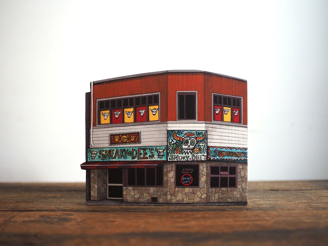 Wooden Mianiture Pub, Miniature Building, Sneaky Dee's Pub, Model ...