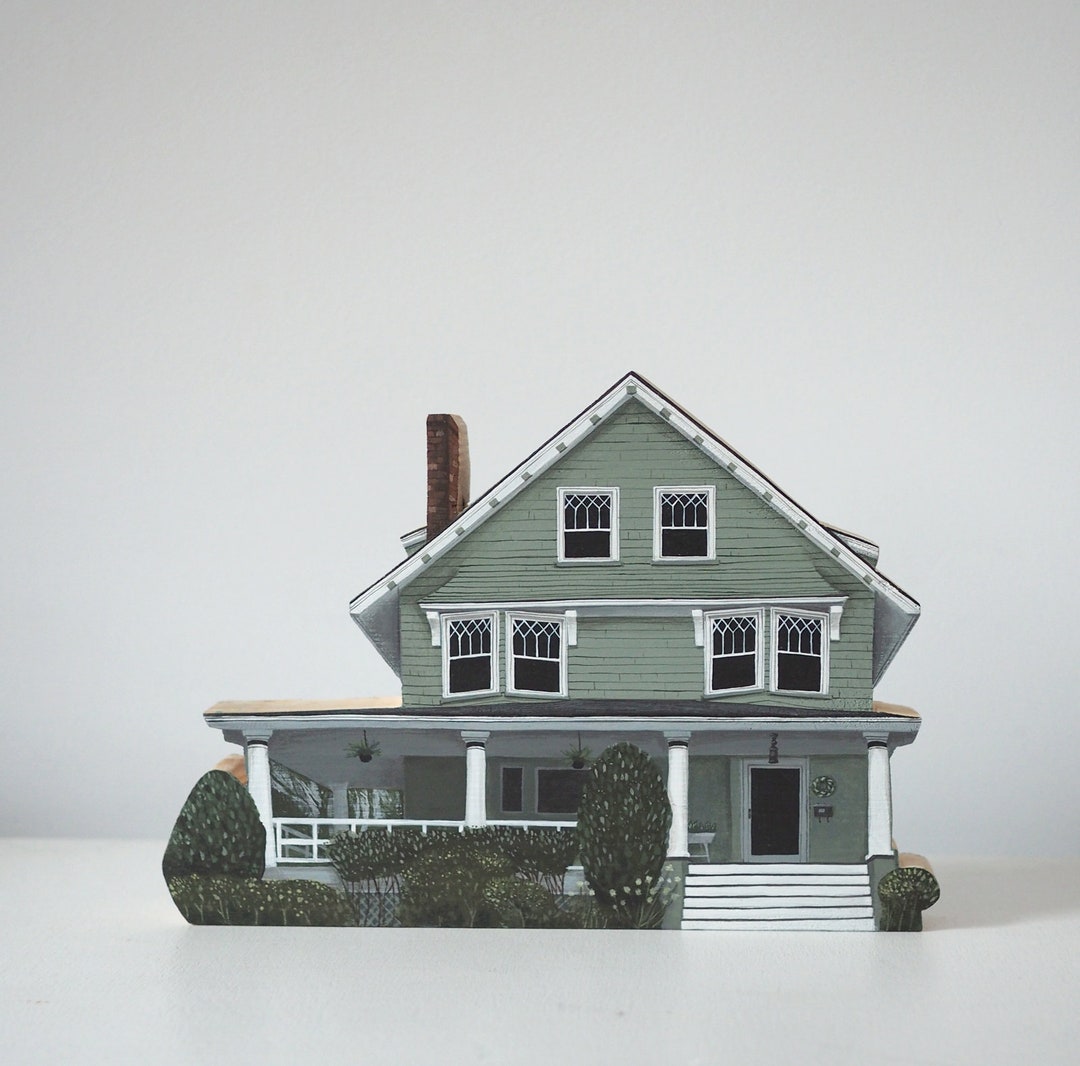 Hand Painted Wooden House Portrait: Personalized Miniature Home - Etsy