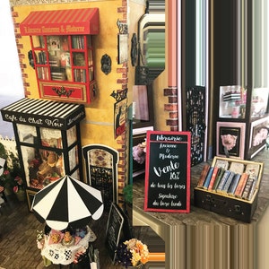 French Bookstore - Vintage - Miniature - Posters Signs Awnings -etc ...