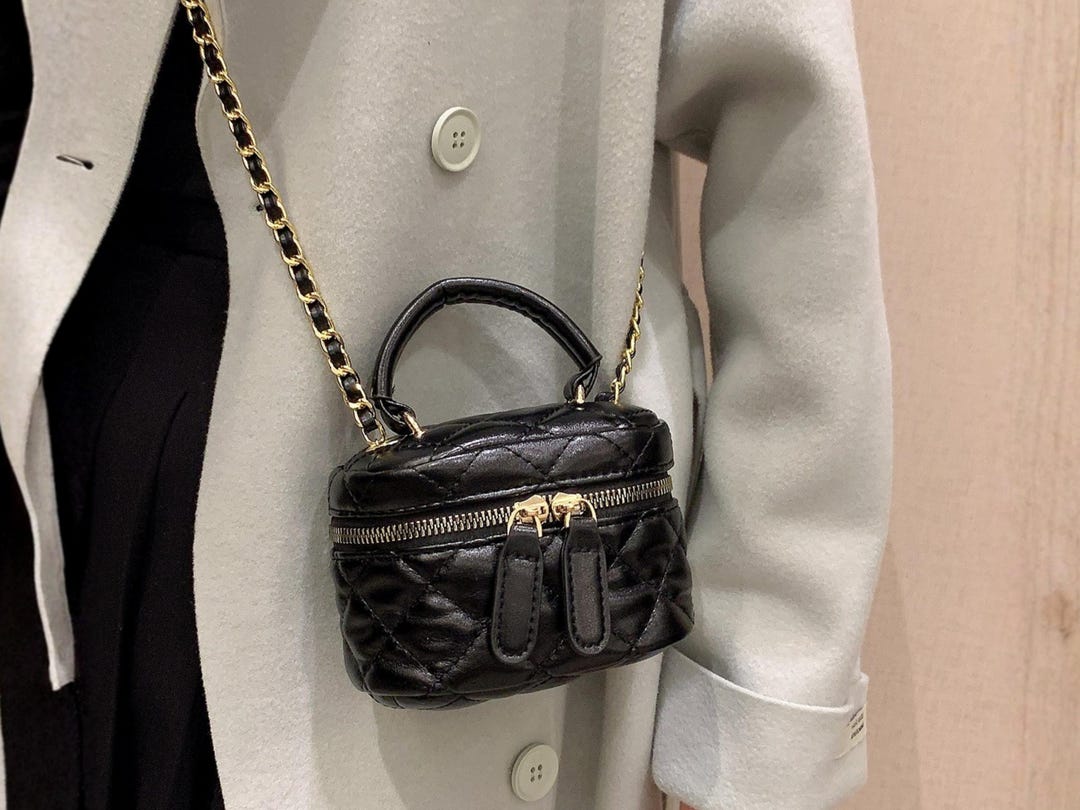 Mini Black Quilted Crossbody Bag, Small Chain Shoulder Purse, Elegant ...