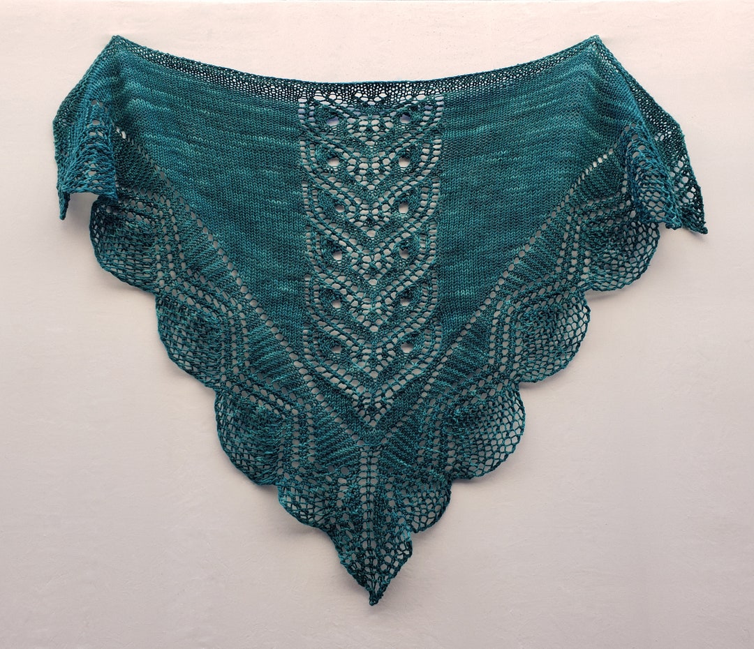 Knitting Pattern: Shawl ("minerva)" (PDF) - Etsy