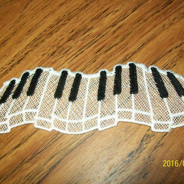Free Standing Lace - Etsy