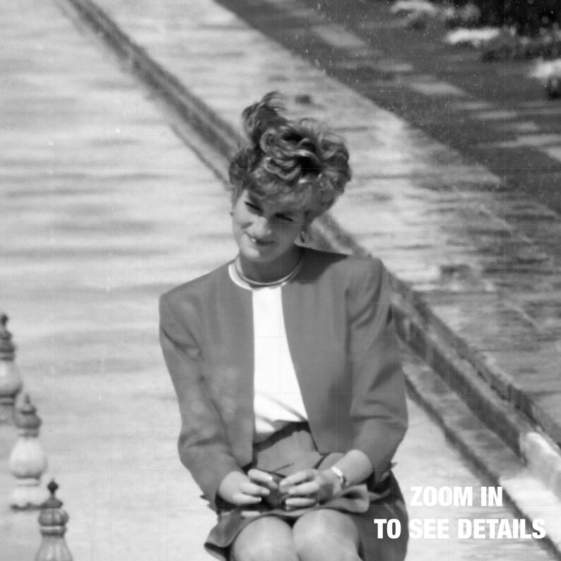 Princess Diana Sitting Bench at Taj Mahal, Photography Prints, British ...