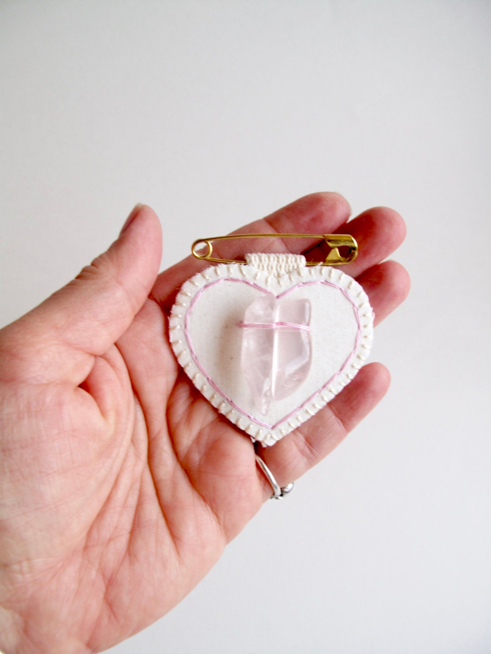 Crystal Heart Brooch Embroidered Light Pink With Flat Rose Quartz ...