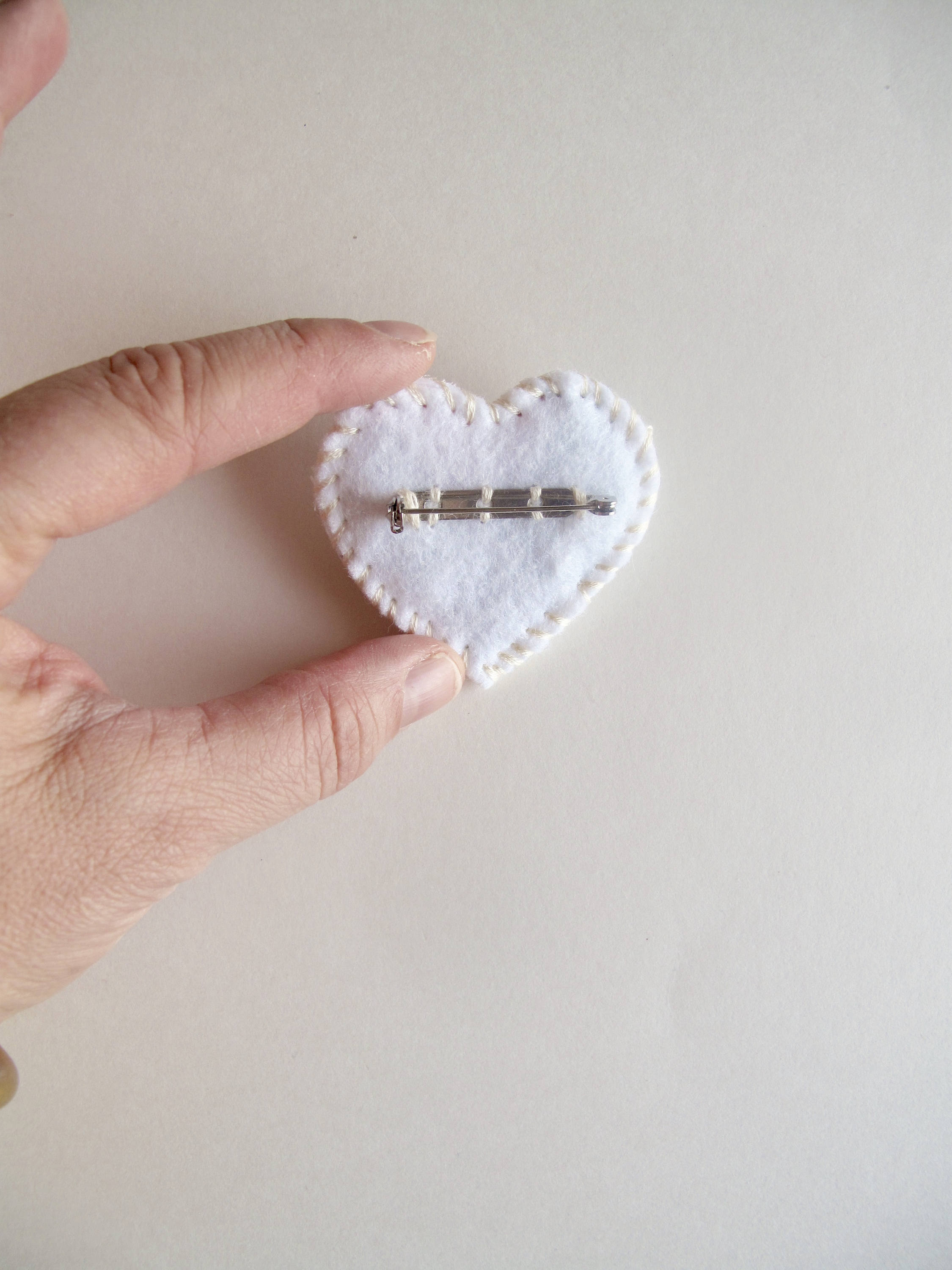 Hand embroidered heart brooch with deep dark blue threads and | Etsy