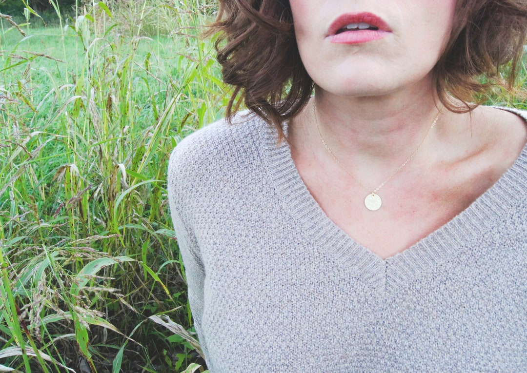 Circle Necklace - Gold Textured Circle Coin Necklace - Etsy